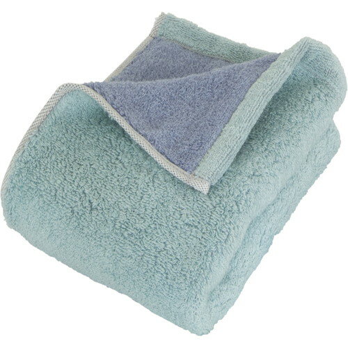 ●紙袋のご用意はできません。●ギフト商品のため納品書は同梱されません。●ご注文者様宛以外へ発送の場合、お届け先様の転居・住所不明・長期不在などが発生した際は商品をご依頼主様へ転送させていただきます。表と裏で色味が異なるリバーシブル。ふっくら...