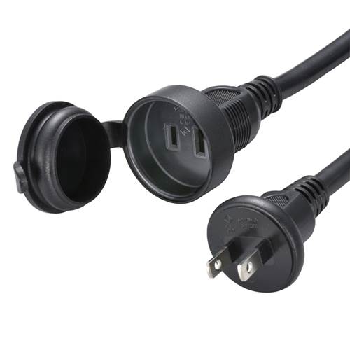 特　徴●雨に濡れる場所で使える防雨型延長コードです。●フタ付きコンセント　使用しない時は防水キャップのフタで安心です。●絶縁カバー付きプラグでトラッキング火災対策●使いやすいソフトタイプ●被ふくと保護被ふくの二重被ふくコード仕　様■定格：1...