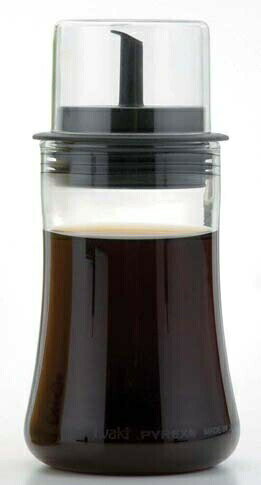 メーカー品番5031-BK直径×高さ(mm)φ59×87容量(cc)60材質:フタ/ABS樹脂（耐熱温度90℃）注ぎ口 /ポリプロピレン（耐熱温度120℃）パッキン/シリコーンゴム（耐熱温度200℃）本体/ガラス製