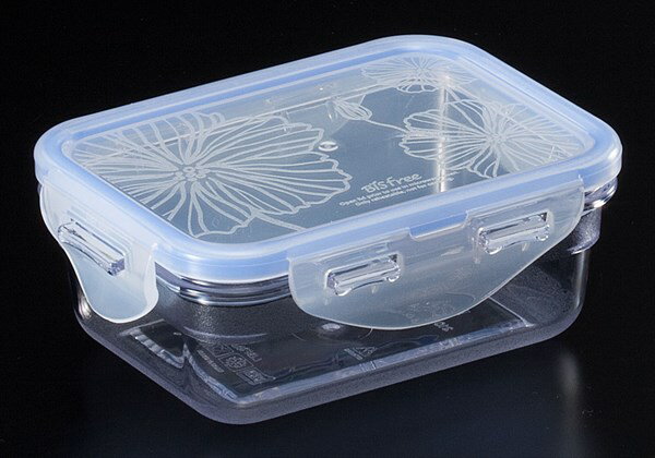 メーカー品番LBF302幅×奥行×高さ(mm)135×103×53容量(cc)0.31ネスティングタイプ・本体が同サイズのものは深さにかかわらずネスティング できるので、使わないときはコンパクトに収納できます。ロック&ロックビスフリーコンテ...