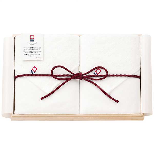 ●表面はやわらかなガーゼ素材、裏面は吸収性のよいパイル素材で、肌にやさしいタオルです。●現品サイズ・内容：34×80cmフェイスタオル2枚・綿100％・［日本製］●箱サイズ：30×20×4cm●重さ：480g●製造生産地：日本製●メーカー型...