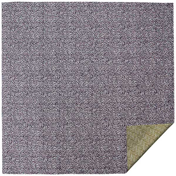 ●人気の小桜柄とシックな麻葉柄のリバーシブル風呂敷。ものを包むだけでなく、エコバッグやお部屋のインテリアとしても役立つ大判サイズです。●現品サイズ・内容：105×105cmふろしき1枚・綿100％・［日本製］●箱サイズ：21.5×28.5×...