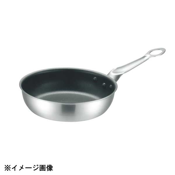 【新型取手】IH厨房用での使い勝手を考慮し、柄を短くしました。小指と薬指が引掛け穴部分にかかるように握って下さい。IHマエストロシリーズ炒め（ソテー）専用にフッ素極厚コーティングに加え、フッ素がより深く入り込み持続しやすいアルミ+ステンレス...