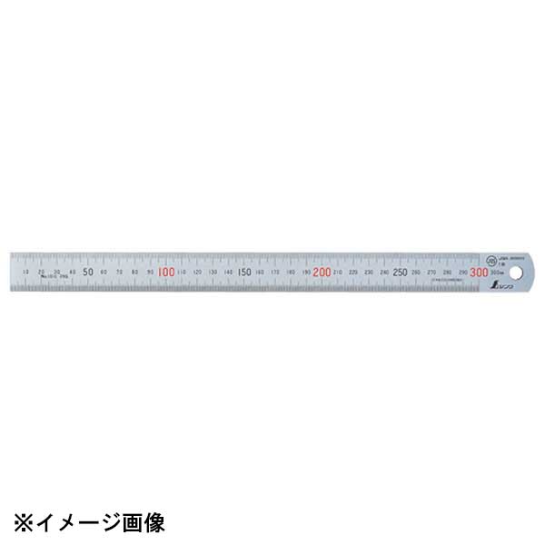 シルバー加工で表面の反射を抑え目盛が読み取りやすくなっています。エッチング加工+メッキ目盛で、過酷な使用状況下でも性能を落としません。●サイズ　長さ×幅×厚み：335×25×1.0mm●材質：ステンレス●生産地：日本