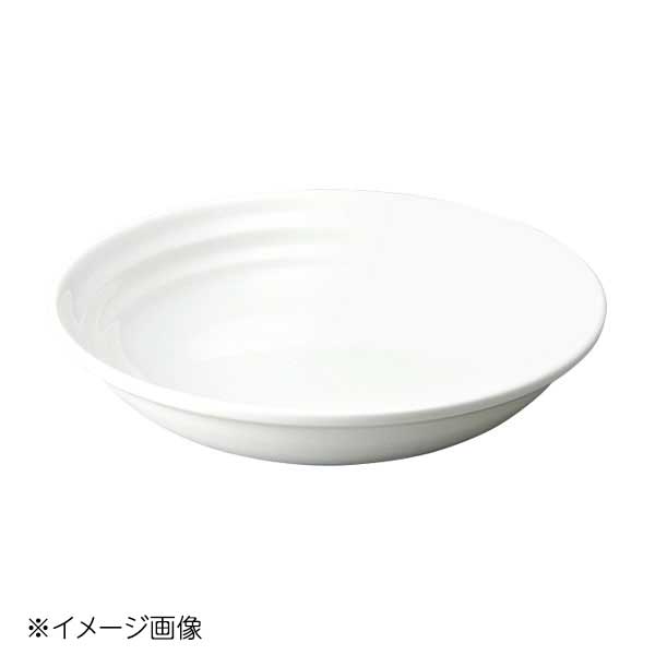 プレートのリム部分（ボール側面）に彫り込まれた溝のエンボスが、料理に心地よいアクセントを加えてくれるオープン。●サイズ：φ14.2×3.1cm ●素材：磁器 ●品番：T173-297-23※メーカー希望小売価格はメーカーカタログに基づいて掲...