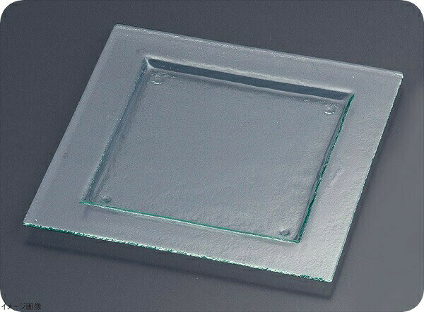 世界中の三つ星レストランや五つ星ホテルなどでご愛用いただいている｢Glass Studio(グラス・スタジオ)｣のセカンドブランドとして誕生しました。厳選されたアイテムで展開し、｢Glass Studio(グラス・スタジオ)｣独自で開発した...