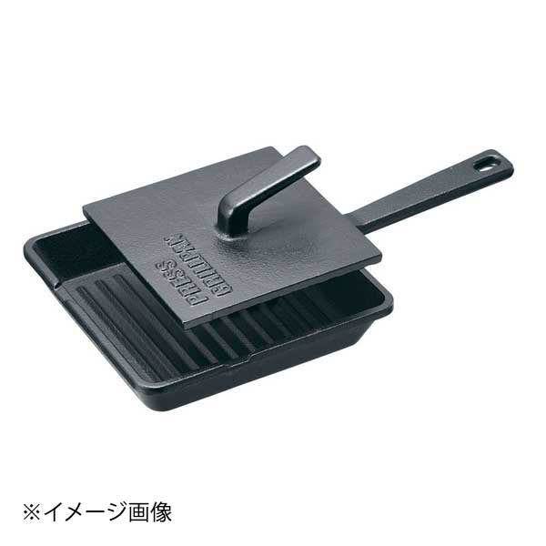 ●コンパクトサイズなのでそのままテーブルに乗せれば、無骨なスクエア形状が食卓を彩ります。●アウトドアでも使えるサイズ感。●約800gのプレスプレートでプレス焼きすることで、食材が反ることなく均一にムラなく焼き上げます。※洗浄用ブラシ付属して...