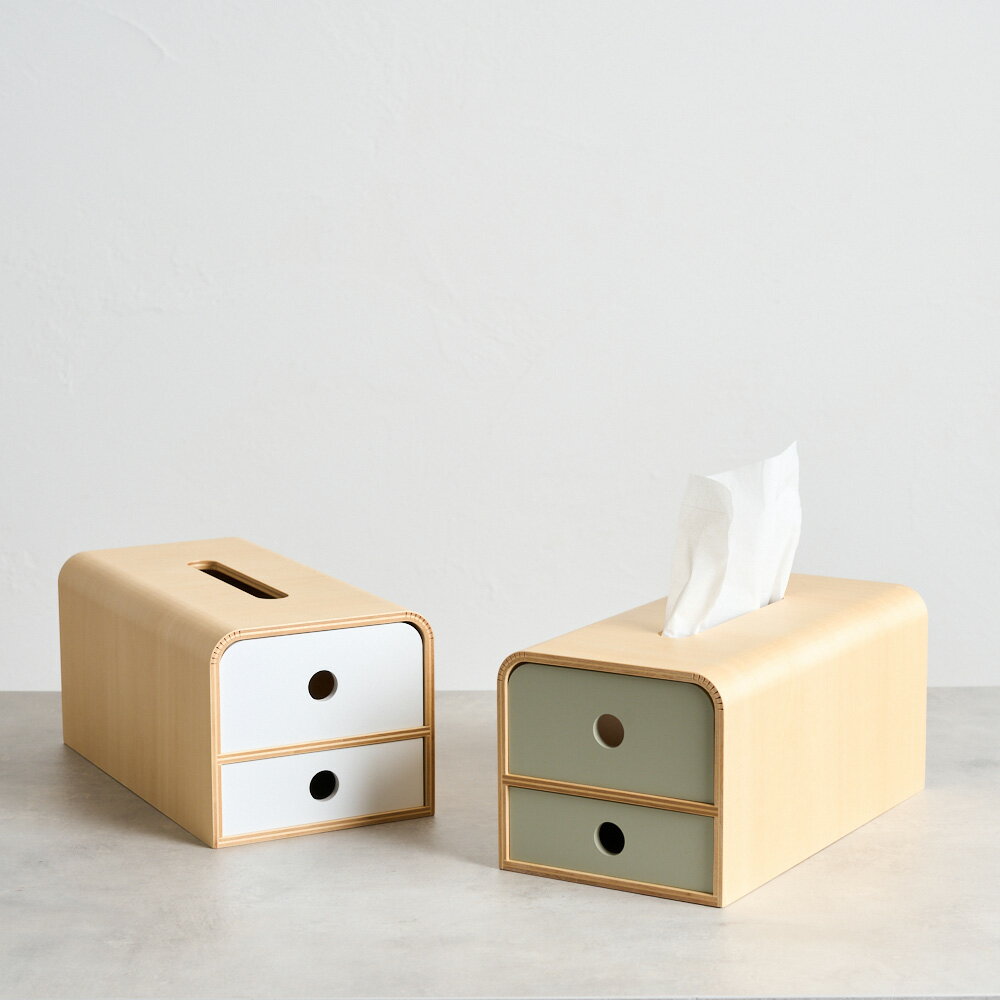 なめらかな曲げ木のデザインで小物を入れるのに便利な引出付きです。背面が付いてさらに使いやすくなりました！■お客様の声にお応えし、背面付きが登場！両面から使える仕様でしたが、引き出しが止まる背面付きにリニューアル。上下段どちらも引き出しを閉じ...