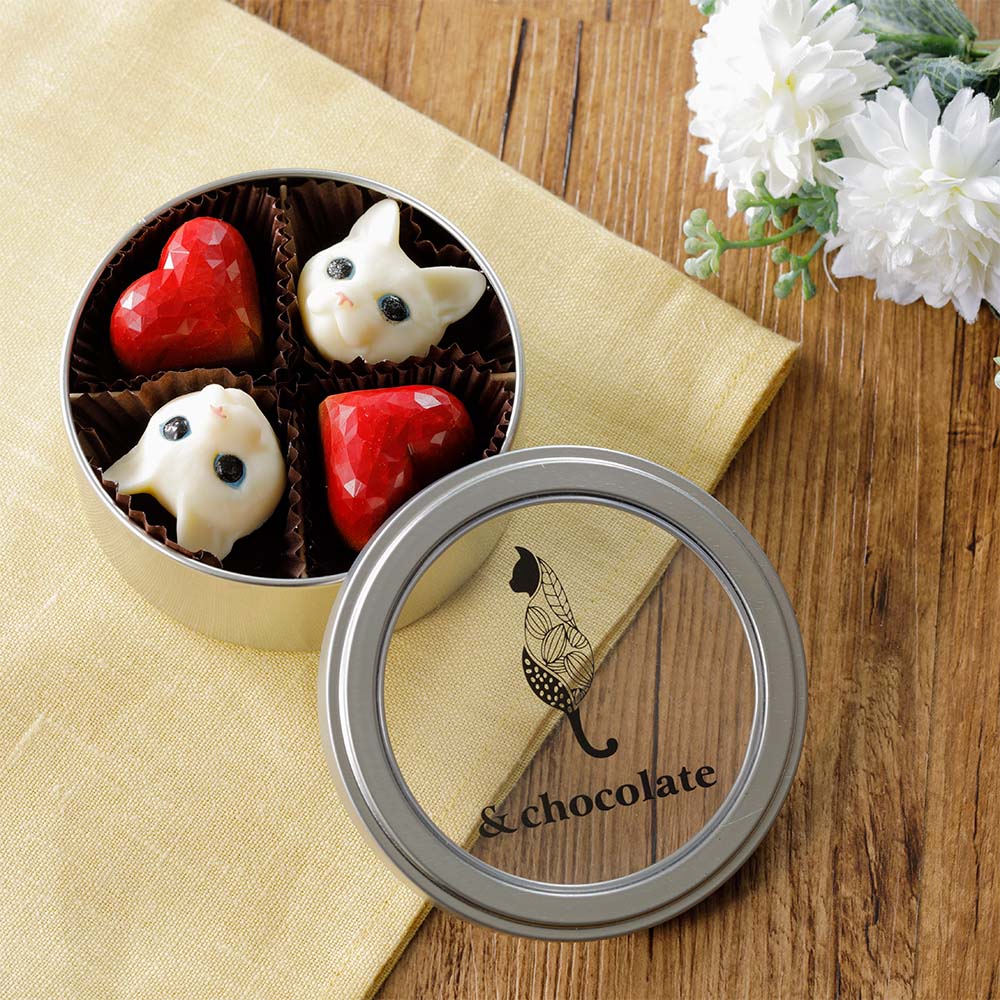 本物そっくり! 思わずキュン！白猫とハートのチョコレート缶。紙袋付きで楽しめる可愛いセット★ワンちゃんネコちゃんもっと選べます！そのほかの「&chocolate」の商品はこちらリアルでキュートな手作りショコラ。白い毛色の白猫はくちどけ滑らか...