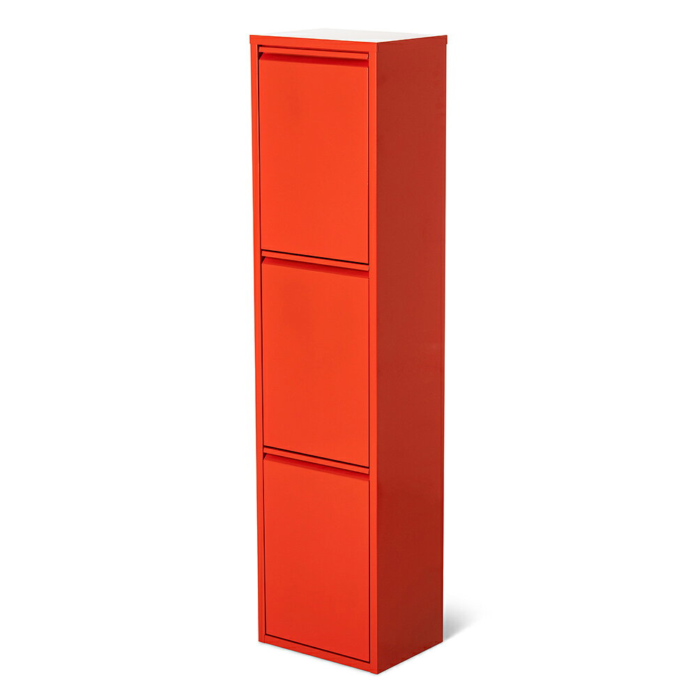 スマートな佇まいと、アクセントになるカラーが目をひくデザインのイタリア製ダストボックス。カラフルなペールで、スマートに分別できるキッチンゴミ箱です。スリムなサイズ感と大容量を兼ね備えた才色兼備な分別ゴミ箱。置くだけで様になる、おしゃれなイタ...