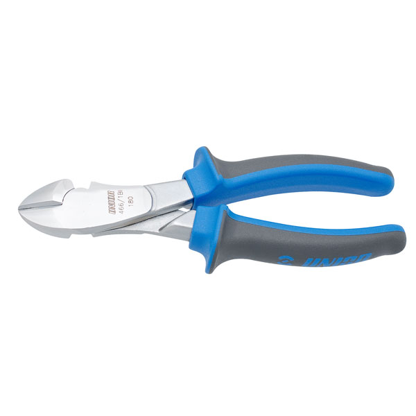 ワイヤー類をカットするのに最適。