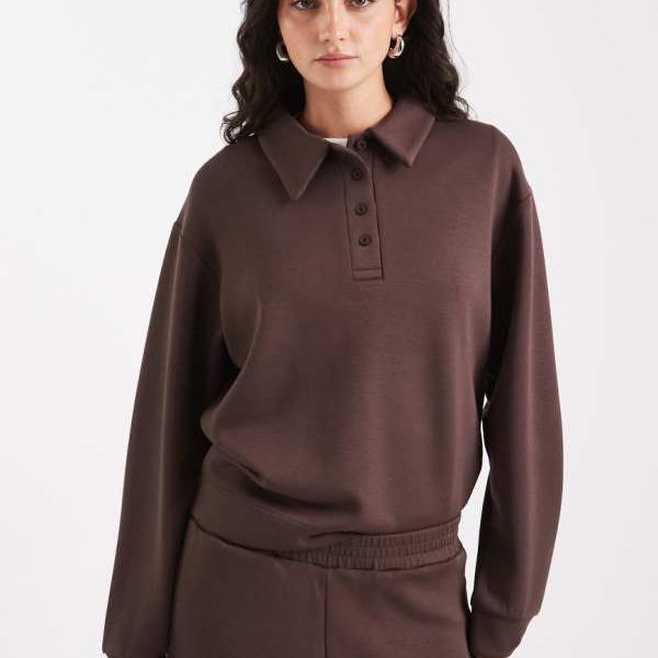 商品説明 Brave Soul collared sweatshirt co-ord in chocolate brown in scuba-style fabric 【セレクトショップ diva closetとは？!】 オリジナルブランド...