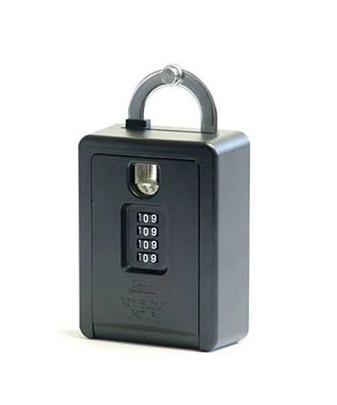 《キーブロック4型（KB-12000）》 ￥8,200円＋税 番号式キーボックスの決定版 ! ! ドアノブの面格子・パイプスペースなどにU字金具を取り付けるキーブロック4型です。 暗証番号も自由に設定できるので覚えやすい番号でとても便利です...