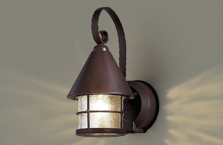 商　品　詳　細型番8 VLE10 NA ◆メーカー希望小売価格はメーカーカタログに基づいて掲載しています◆●関連商品 照明器具 ポーチライト LPJ-8型56,100円照明器具 ポーチライト LPK-27型42,010円照明器具 ポーチライ...