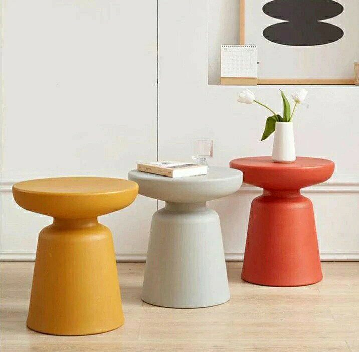 商 品 詳 細 セット内容 サイドテーブル 1点 素材 プラスチック サイズ 41.5x41.5x47cm カラー ・レッド ・イエロー ・グリーン ・グレー ・ブラック 特徴 ・プラスチック製テーブルだから、汚れが付きにくく、お手入れも簡...