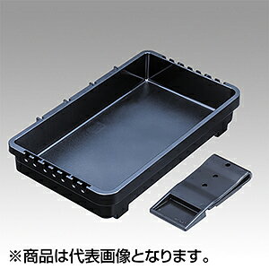 釣り場で使用頻度の高い小物など、ちょっと置いておくのに便利なトレイ。サイズ：245×147×45mm素材：本体：ポリカーボネート樹脂、アタッチメント：POM樹脂備考：インナートレイ適合商品、BM-5000、VS-7080、HG
