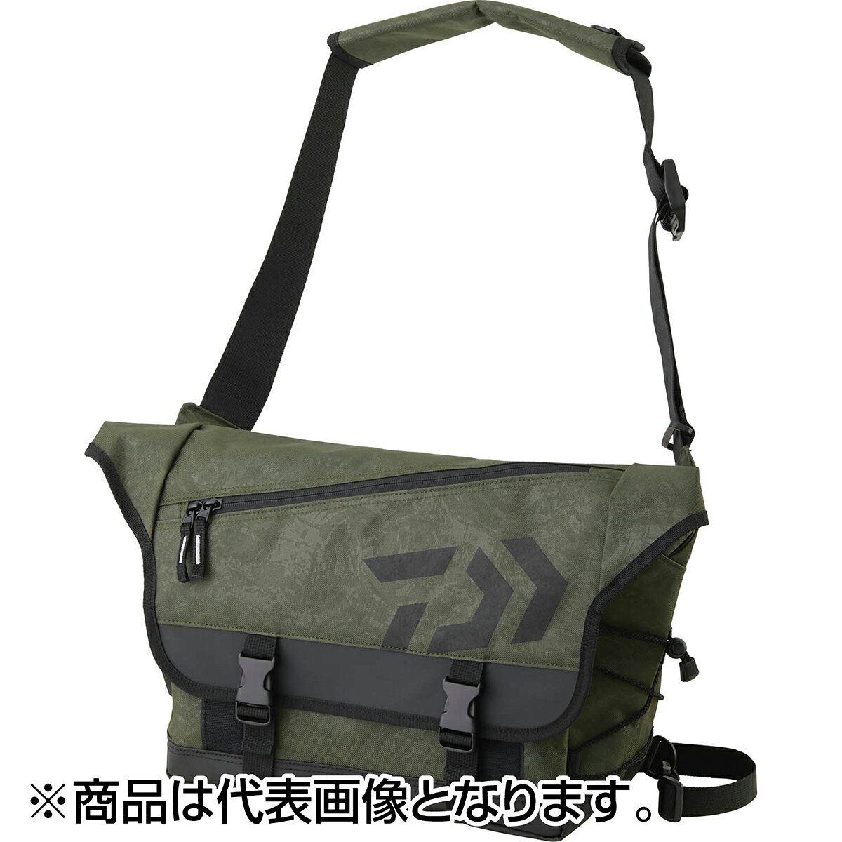 機能性、大容量を兼ね備えたメッセンジャータイプ。前面フラップを開けなくても内容が取り出しやすい背面ファスナーを備えたバッグ。メインルームには中型ボックス（26×19cm程度）を4個収納可能で、小物類の収納に便利なスリットポケットを4か所に配...
