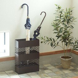 【メーカー直送のため北海道、沖縄、離島へのお届けはできません。】 ・傘立ての単品販売です。 ・商品画像は撮影小物や別売りの商品等を組み合わせた使用例の写真です。 製品仕様 商品内容傘立て 単品 機能水受けトレー付き カラーダークブラウン サ...