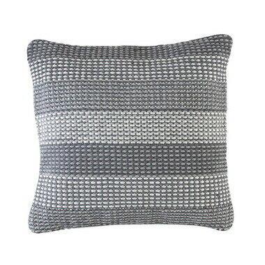 【メーカー直送のため北海道、沖縄、離島へのお届けはできません。】ベーシックで取り入れやすい柄を集めたファブリッククッション。自分の好きな柄をチョイスして、ソファ周りをお気に入りの空間にカスタマイズしませんか？ 製品仕様 サイズW45cmxD...