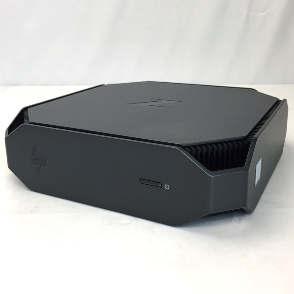 CPU：Xeon W-1250Pメモリ：32GB(DDR4-2666)ストレージ：M.2 2000GBドライブ：光学ドライブなし無線LAN：無線LANなしOS：Windows11 Pro for Workstations (インストール済)...