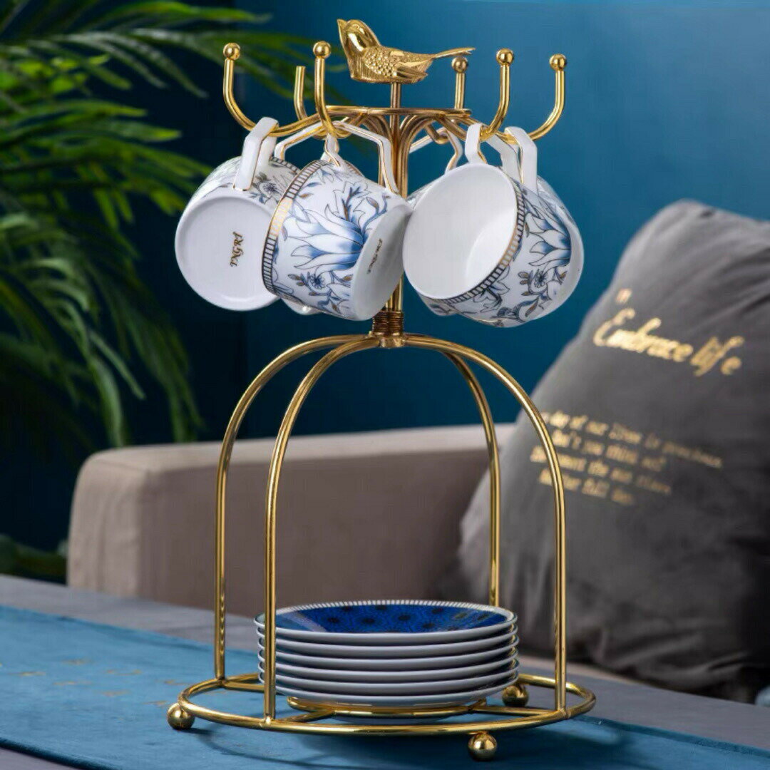 商品説明素材：陶器セット内容:カップ＆ソーサー6客(180ml)カップランクx1点☆☆★★★★★★★★★★★★★☆☆◆お客様のご覧になっているモニター等により多少色が異なる場合がございます。あらかじめご了承ください。◆複数ご注文の場合やお急...