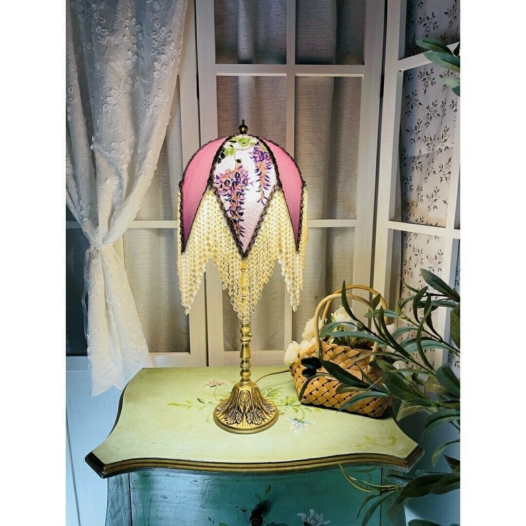 商品説明【商品仕様】■個口数：1 （～40Wまで対応）■E26白熱球、電球型蛍光灯、LED電球使用可能■使用電球：1個（※電球は付属しておりません■商品外寸：幅約21 x高さ約51(cm)☆☆★★★★★★★★★★★★★☆☆◆お客様のご覧にな...