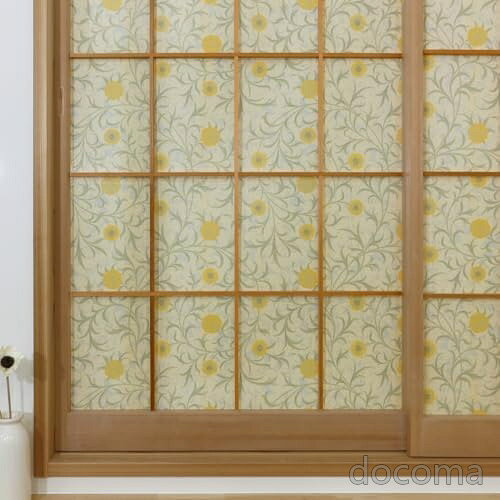 商品の特徴・【サイズ】100cm×200cm (1枚入り）・【素材】ポリエステル100％・【生産国】日本製（桐生市）・【付属】細幅両面テープ1巻（40m）・【仕様】帝人の機能糸「涼しや」＆「エフコット」を編み込んだ光と風を通す多機能なレース...