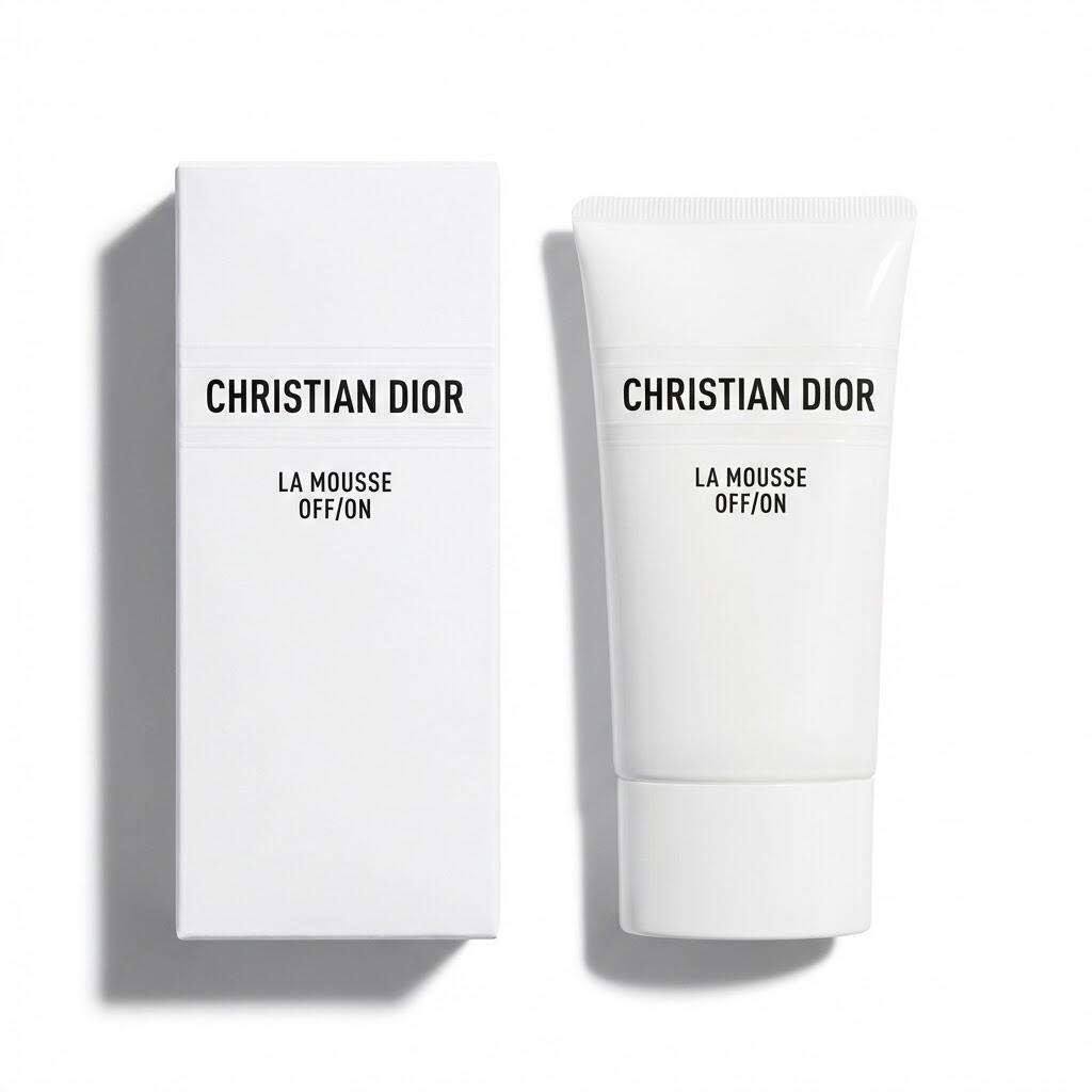 商品情報商品名DIOR ディオール ラ ムース オフ オン 150mL商品説明肌を清らかに洗い上げる洗顔フォームラ ムース オフ オンは、スイレンのエキス(*1)と新たにナイアシナミド(*2)を配合した洗顔料。弾むような軽やかな泡でうるおい...