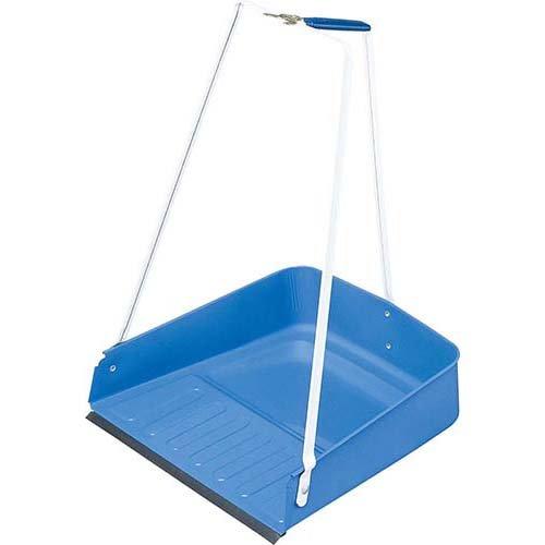 山崎産業 清掃用品 コンドル 三ツ手ちりとり D-BLスタンダードな三ツ手タイプ。学校や公園、歩道などの落ち葉掃除など、外回りの清掃に適しています。先端にゴムが付いているため、床面にフィットし、細かいゴミも残さずきれいに取れます。