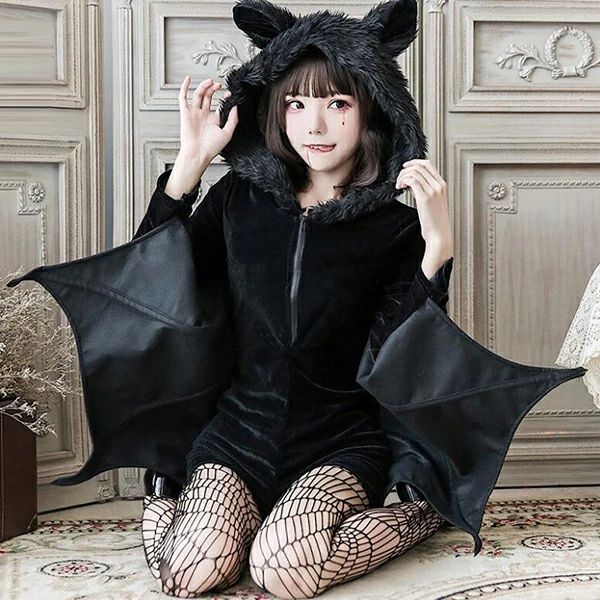 ■商品名：ハロウィン衣装 ■商品内容：コウモリ着ぐるみ (※他の小物は含まれません） ■素材：ポリエステル ■サイズ(cm) バスト86-94cm　ウエスト64-71cm ヒップ91-99cm (平置き採寸となりますので、多少の誤差につきま...