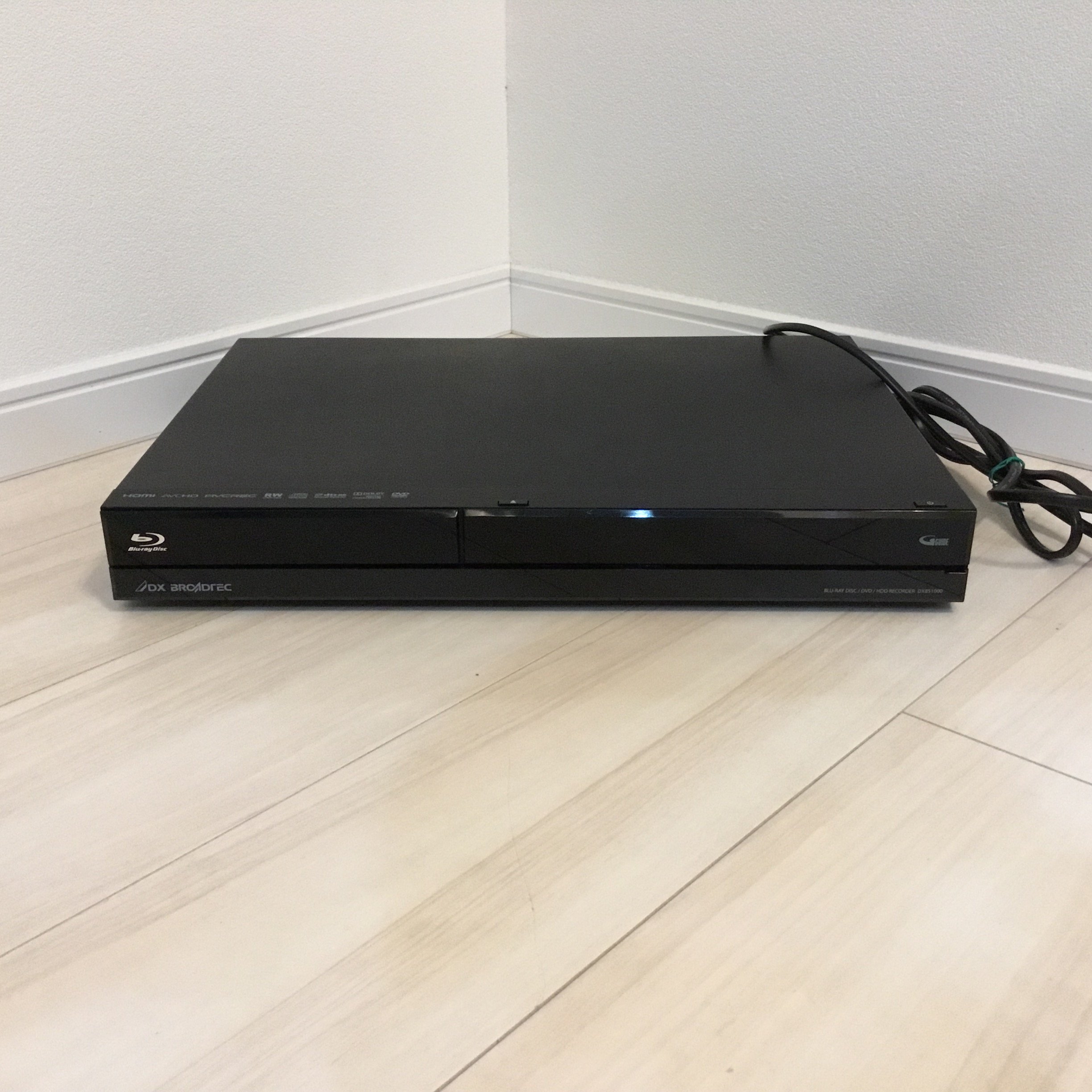 【メーカー名】DXアンテナ(DX Antenna)【メーカー型番】【ブランド名】DXアンテナ【商品説明】DXアンテナ 1TB 2チューナー ブルーレイレコーダー DXBS1000・画像はイメージ写真ですので付属品など画像の通りではないことも...