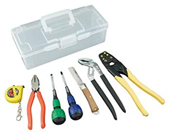 (中古品)ジェフコム 電気工事士技能試験工具キット D-KIT-D【メーカー名】ジェフコム【メーカー型番】D-KIT-D【ブランド名】ジェフコム【商品説明】ジェフコム 電気工事士技能試験工具キット D-KIT-D技能試験に必要な工具をワンセ...