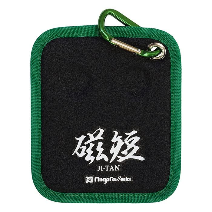 MGS-04(155×131mm)・ブラック/グリーン MGS-04・本体寸法:155×131mm・本体質量:86g・磁石の種類:ネオジム磁石・本体:PVC＋EVA、ハトメ:スチール、カラビナ:アルミ・吸着力:6kgf磁力で固定、取り出し簡...