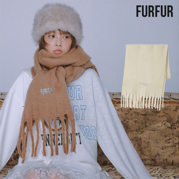 - FURFUR - ロゴ刺繍フリンジストール - 商品説明文 - ロゴ刺繍をワンポイントであしらったシンプルな大判ストール。 マフラーとしてでなく、ひざ掛けや羽織など様々なアレンジが利き、コーディネートの幅が広げてくれるアイテムです。 合...