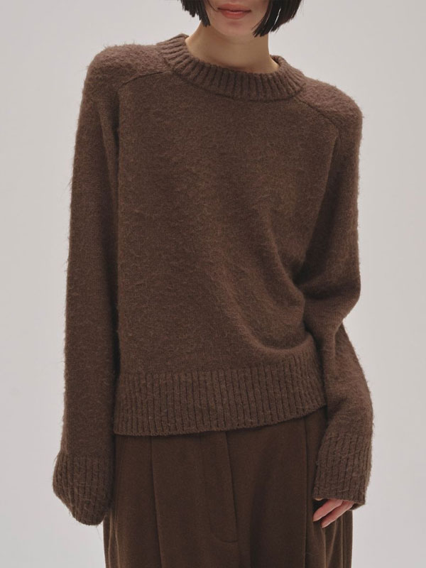 - TODAYFUL - Brashed Crewneck Knit - 商品説明文 - 上質なウール混糸で編み上げたニット。 ふんわりと起毛させたブラッシュド加工により、柔らかな毛足が豊かな表情を生み出し、奥行きのある仕上がりに。 シンプ...