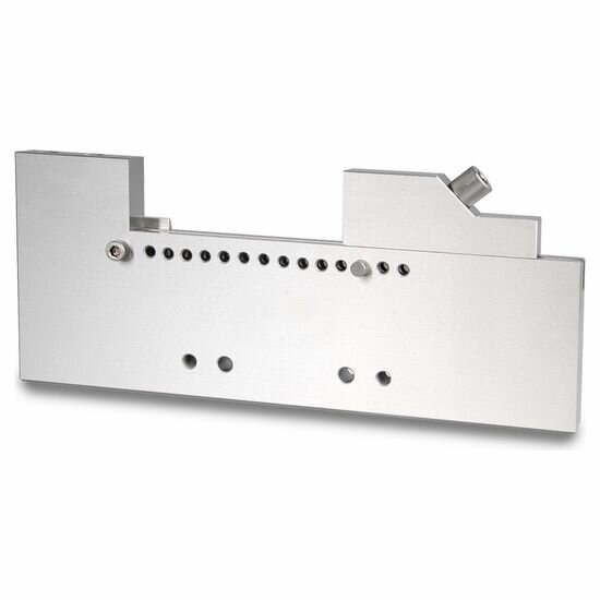 ※北海道・沖縄・離島への配送は、別途送料を申し受けます。《仕様》●材質：STAVAX●硬度：HRC45°〜55°●平行度：0.003/100mm●直角度：0.005/100mm《特長》●レベリングベースと組み合わせて使うことでX、Y、Z軸を...