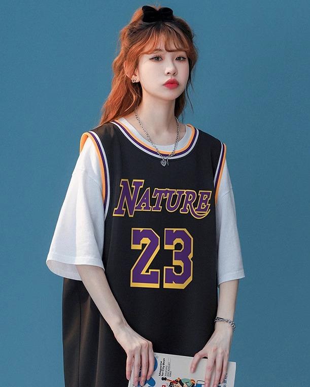 素材構成: ポリエステル繊維100適用季節：夏袖丈:ノースリーブ襟のタイプ: ラウンドネック素材構成: ポリエステル繊維100適用季節：夏袖丈:ノースリーブ襟のタイプ: ラウンドネック