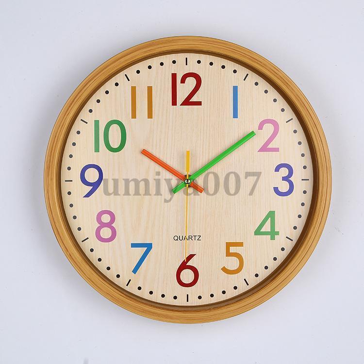 【お子様の学習用に適切な知育時計】：12時間、24時間同時に付けタイプです。朝食、おやつの時間、入浴タイム、就寝時間などで子供が時刻を意識していくと、生活習慣と連動して時間を覚えやすく、子供自身でスケジュールを管理することに役立ちます。【視...