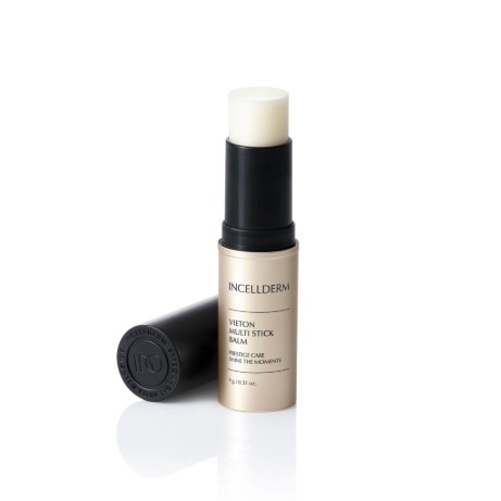 一度のタッチで溶け込み、洗練された輝きを完成 栄養感が濃縮されたバームテクスチャーが肌に優しくメルティングされ、高級感のある輝きとリフティング効果を与える低刺激マルチスティックバームです。 軽くメルティングされ、中から上がる光沢感 1. 高...