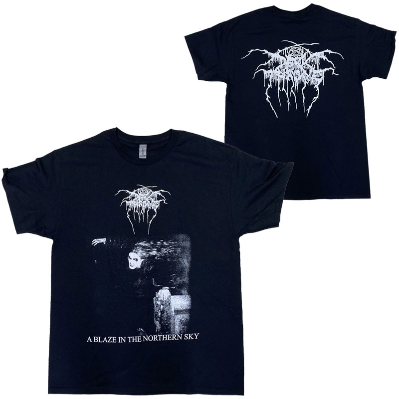 ダークスローン・DARKTHRONE・A BLAZE IN THE NORTHERN SKY・UK版・Tシャツ・バンドTシャツ ノルウェイジャン・ブラックメタルの重鎮！ ボディ：GILDAN HEAVY COTTON （一般的な厚さのボディ...