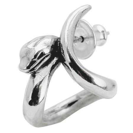 【商品詳細】メンズシルバーアクセサリーブランド 『 GIGOR ( ジゴロウ ) 』今まで培ってきた『曲線美』と真逆の『具象』を足す事によりうまれるGIGORの新世界。第二章。『蛇』が獲物を捕らえる前に身を潜める静けさや勢いよく飛び掛る空気...