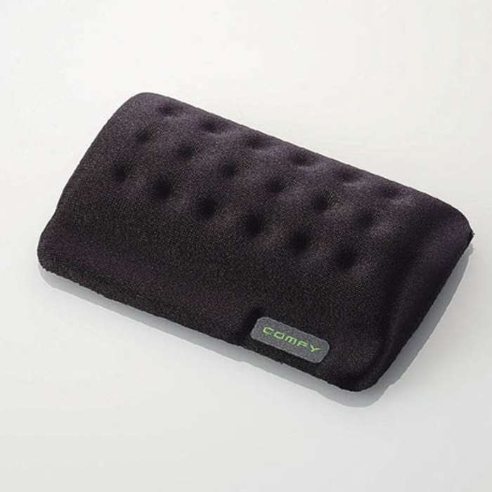 ■低反発ポリウレタンを採用したリストレスト。手首の負荷を吸収して分散。長時間のPC作業をサポートします。新開発のディンプル加工でサラッと快適!マウスやテンキーの操作をより快適に。［特徴］■リストレスト部特徴1:反発弾性が非常に小さく、優れた...