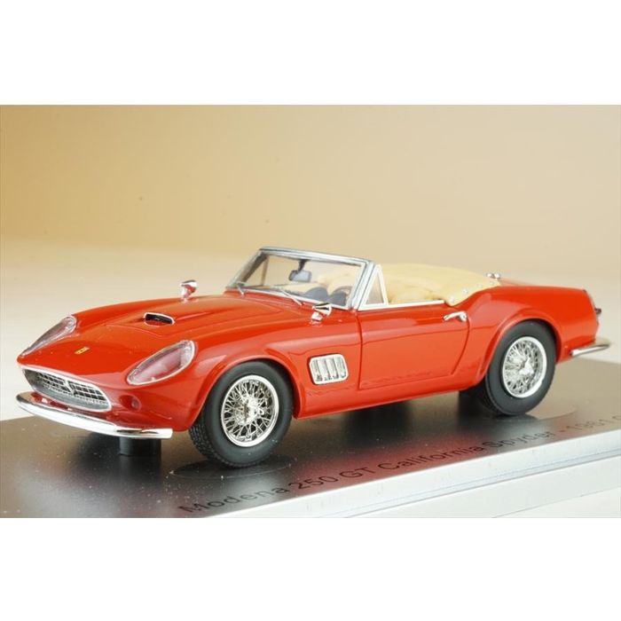 SEARCH WORD：ミニカー 国際貿易 KESS 1/43 フェラーリ モデナ 250GT カリフォルニア スパイダー オープン 1961 レッド KE43058000 商品概要：国際貿易｜KESS 1/43 フェラーリ モデナ 250...