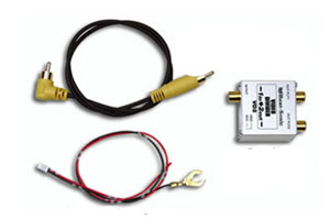 ■特徴 ○1系統の映像出力に最大2系統のモニター等が接続可能！ ○金メッキプラグ・高品質基板・厳選部品などを使用した高画質設計 保護回路を搭載し過酷な車載環境に対して高い信頼性を確保 ○外来ノイズに強く、堅牢で美しいアルミボディ ○コンパク...