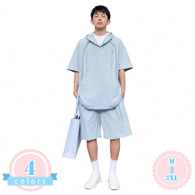 表地：ポリエステルメイン素材：ポリエステル【ゆったりシルエット】体型カバーを叶えるオーバーサイズのシルエットデザイン。窮屈感のないラフな着用感で、大人のカジュアルスタイルを演出します。半袖パーカーとハーフパンツの組み合わせにより、コーディネ...