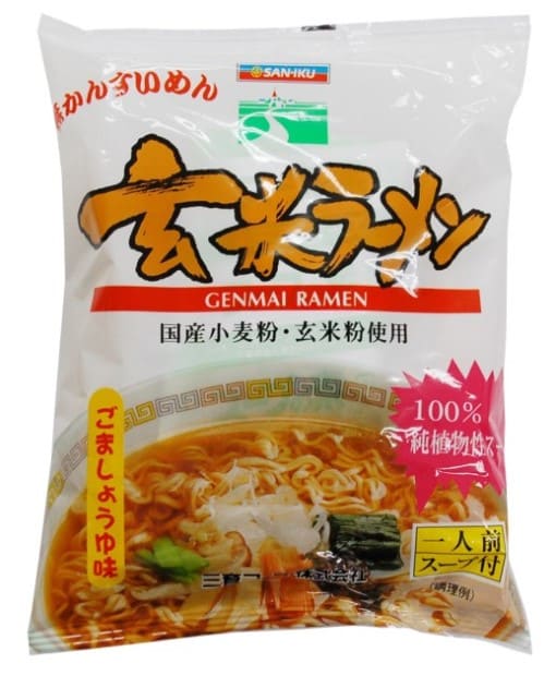 【原材料】油揚げめん〔小麦粉（国内製造）、植物油脂、玄米粉、小麦たん白、でん粉、食塩〕　食塩、ごま、たん白加水分解物、砂糖、粉末しょうゆ、酵母エキス、香辛料、麦芽エキス、植物油脂（ごま油）／酸化防止剤（ビタミンE）、卵殻焼成カルシウム（原料...