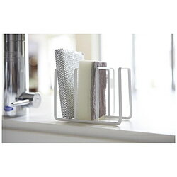 3つのスポンジを一括収納■クッション付き　クッション付きなので着地面を傷つけにくい仕様1■サイズ(約)：幅12.5×奥行7.2×高さ8.5cm仕様2■材質：スチール（ユニクロメッキ＋粉体塗装）、吸盤：PVC仕様3■付属品：クッション×2・取...