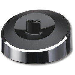 シリーズ9・シリーズ5（シリーズ5 旧モデルを除く）専用の充電スタンドです。このスタンドに電源コード（別売）を接続させシェーバーをセットして充電することができます。側面がシルバー色となります。他機種には使用できません。シリーズ9・シリーズ5...