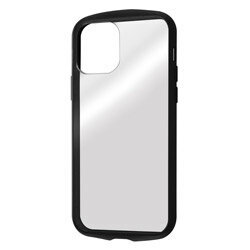 四つ角だけでなく、側面全周が耐衝撃構造。全周フルエアクッション。鉛筆硬度2Hで傷に強いポリカーボネイト素材。デザインを損ねない側面のストラップホール。衝撃をやわらげるTPU素材。四つ角だけでなく、側面全周が耐衝撃構造