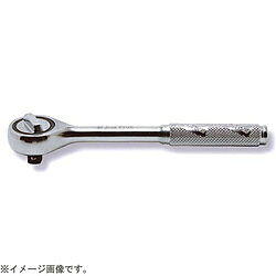 ●ラチェットハンドル本体でツメを支える構造の為、ツメが倒れたりスプリングが外れたりする事がありません。左右の切り替えもスパッと確実に出来ます。また、大きな負荷をかけても応力はツメに対し垂直な方向でかかりますので、ツメと本体の全体でギヤを支え...